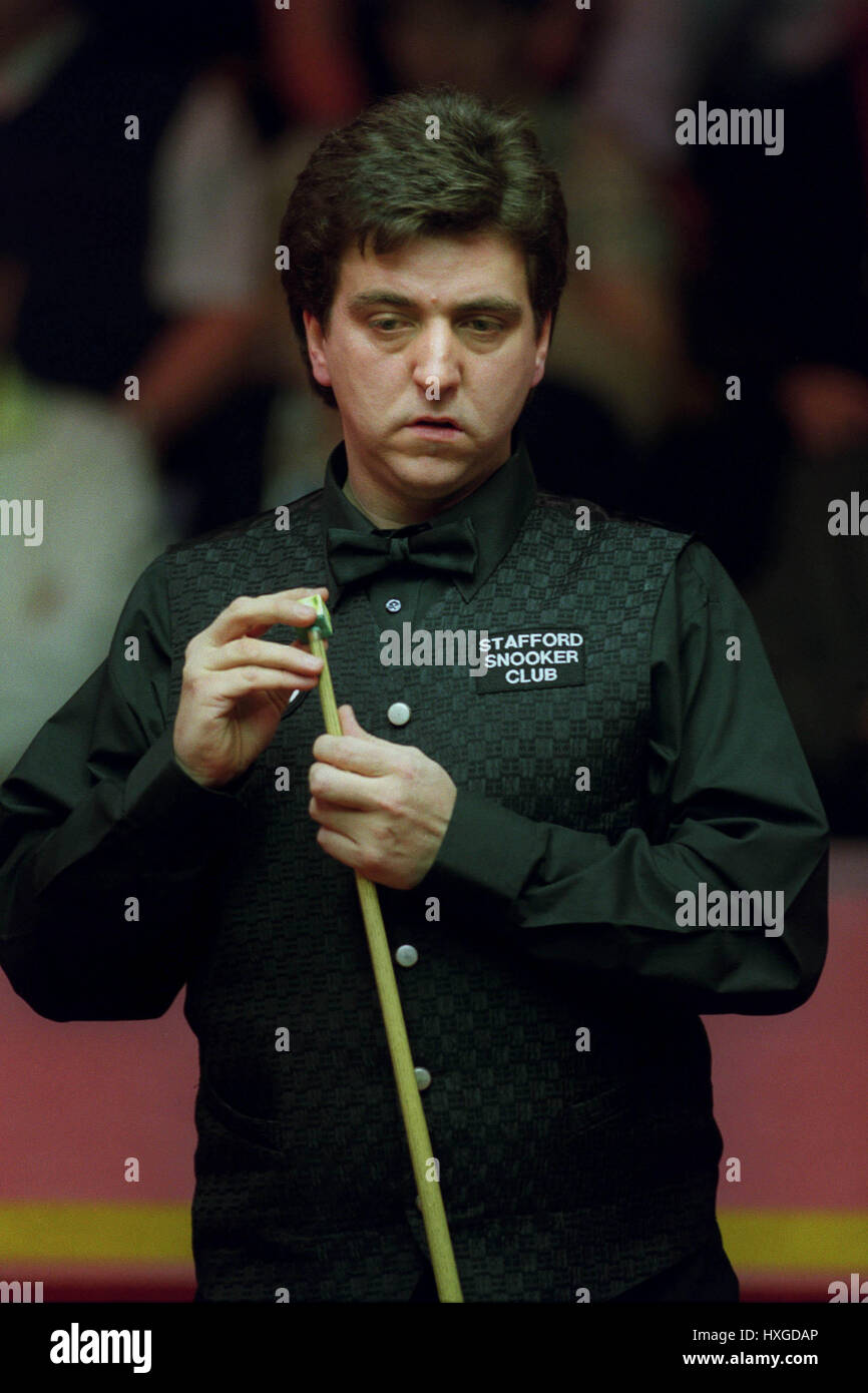 Steve james snooker hi-res stock photography and images - Alamy