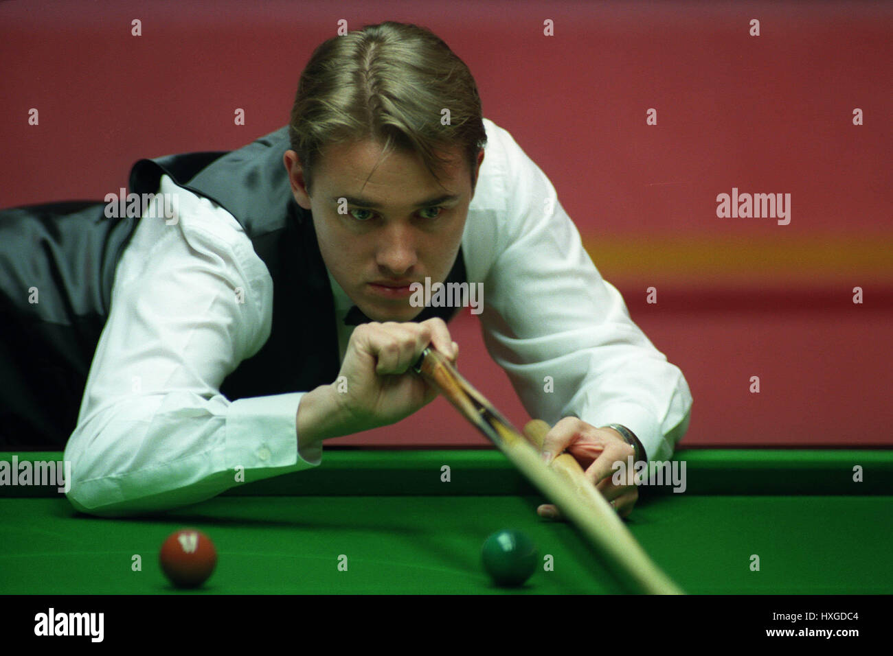 STEPHEN HENDRY SCOTLAND 30 April 1998 Stock Photo - Alamy