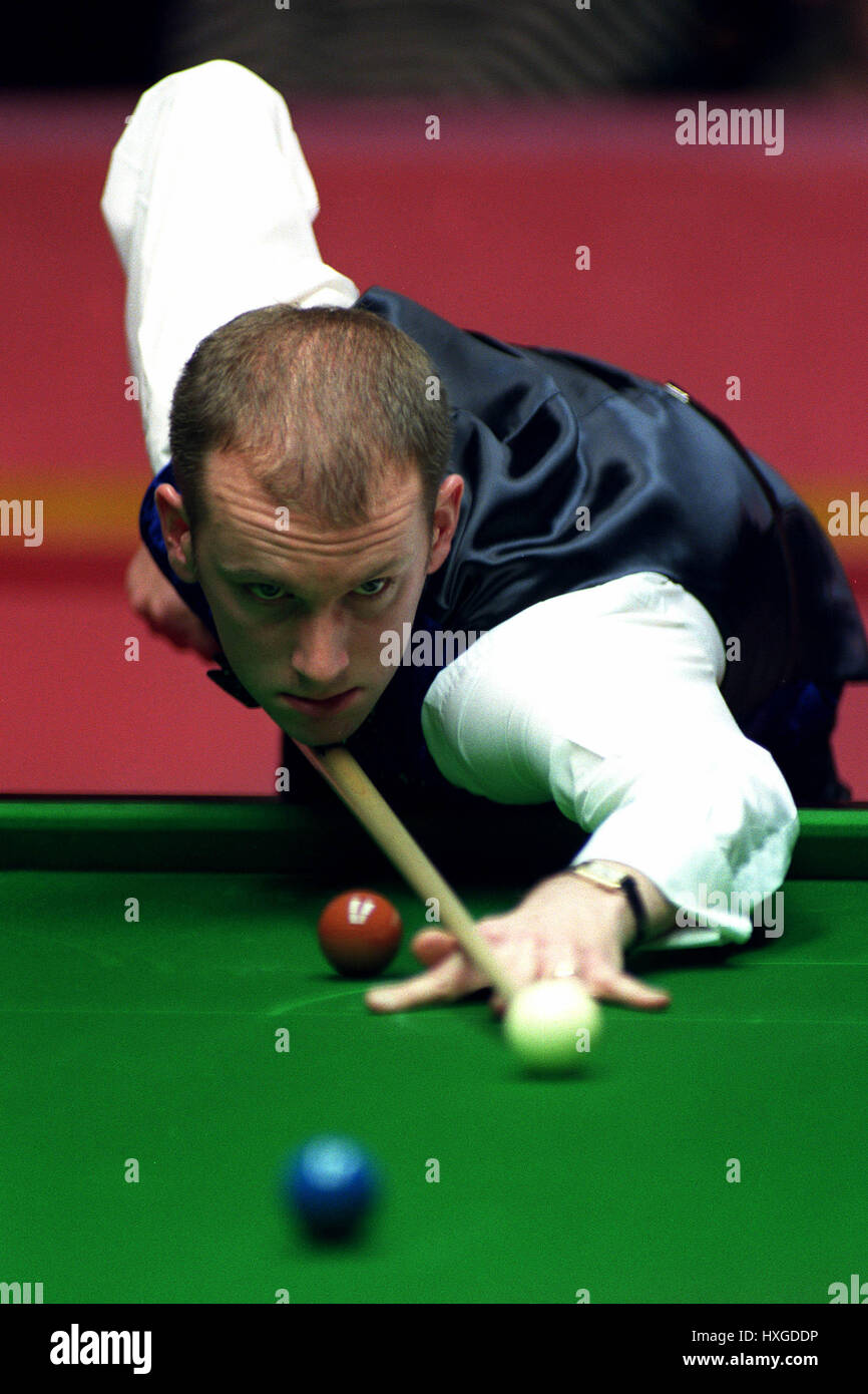 Peter ebdon 1998 hi-res stock photography and images - Alamy
