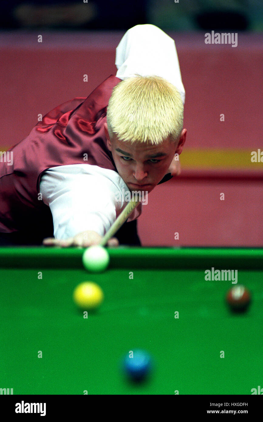 SIMON BEDFORD ENGLAND 30 April 1998 Stock Photo - Alamy