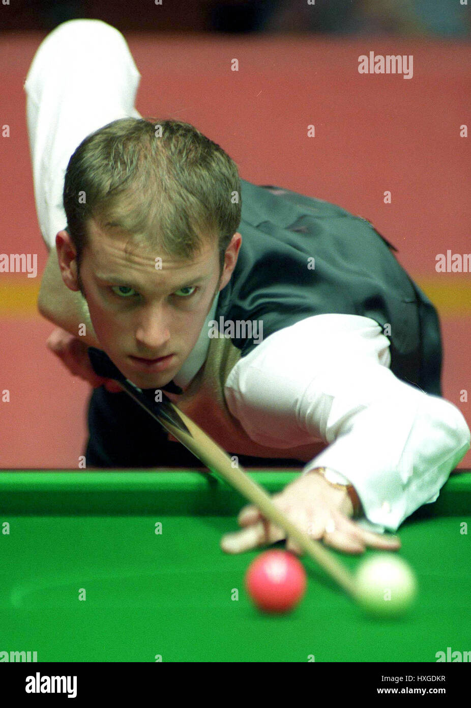 Peter ebdon 1995 hi-res stock photography and images - Alamy