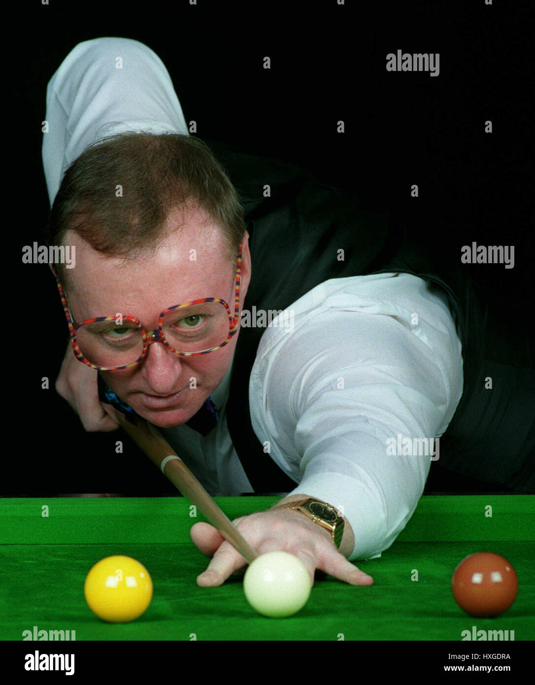 Dennis taylor snooker hi-res stock photography and images - Alamy