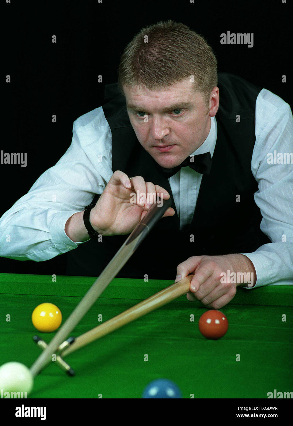 DAVE HAROLD ENGLAND 30 November 1994 Stock Photo - Alamy