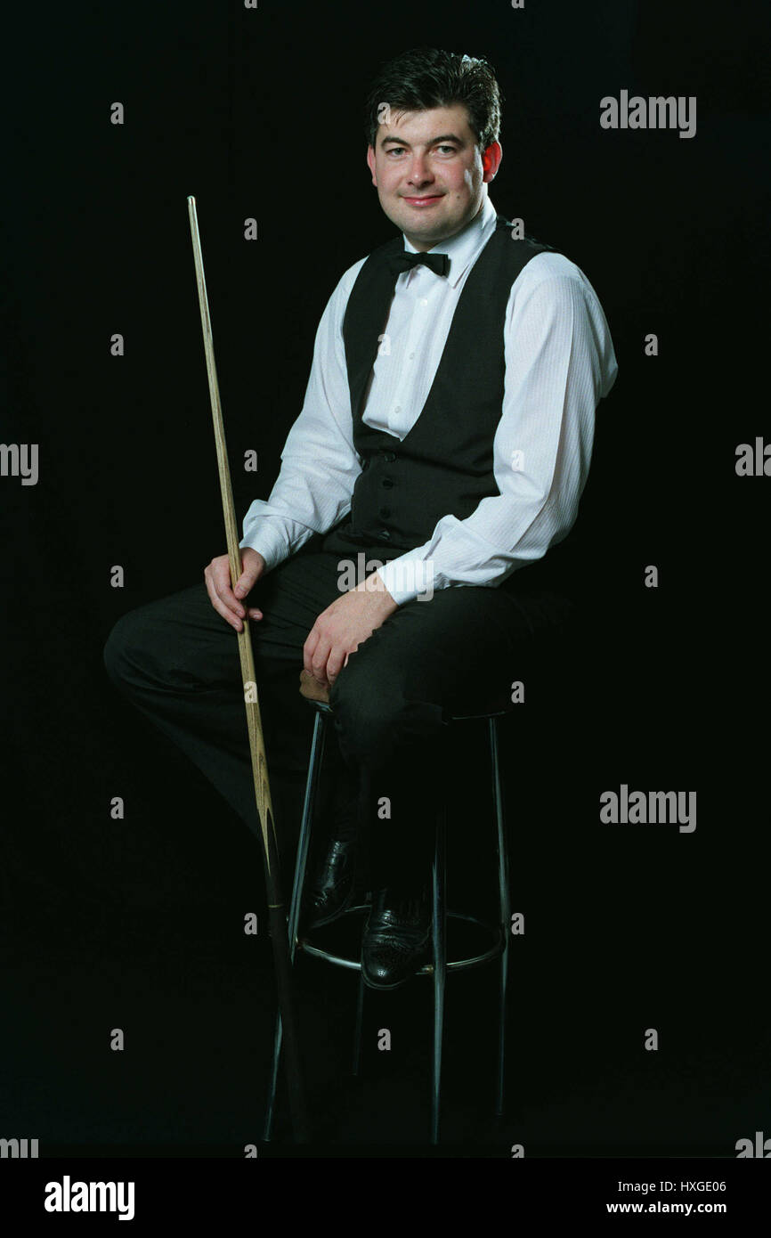 JOHN PARROTT ENGLAND 29 November 1994 Stock Photo - Alamy