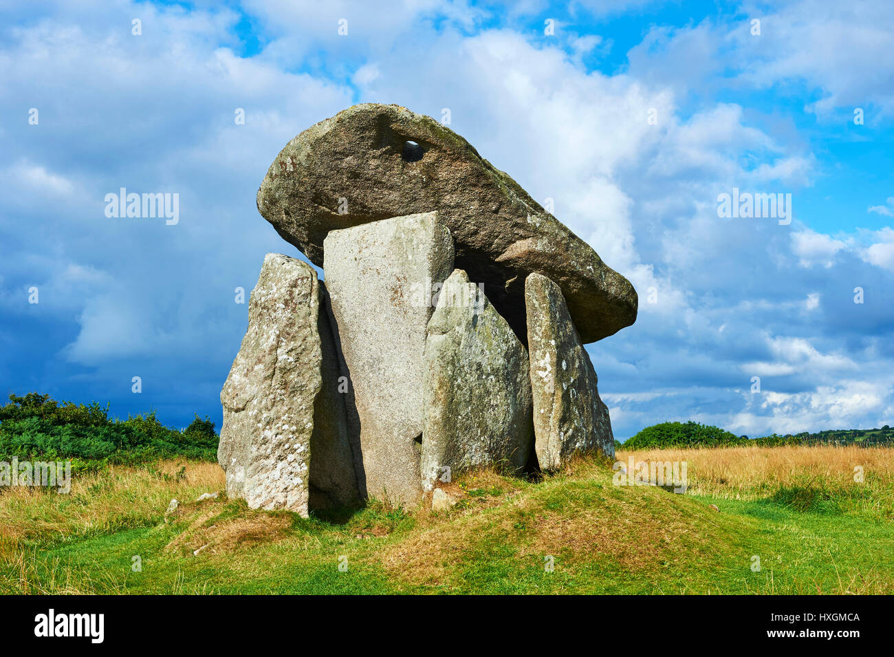Tomb of giants hi-res stock photography and images - Alamy