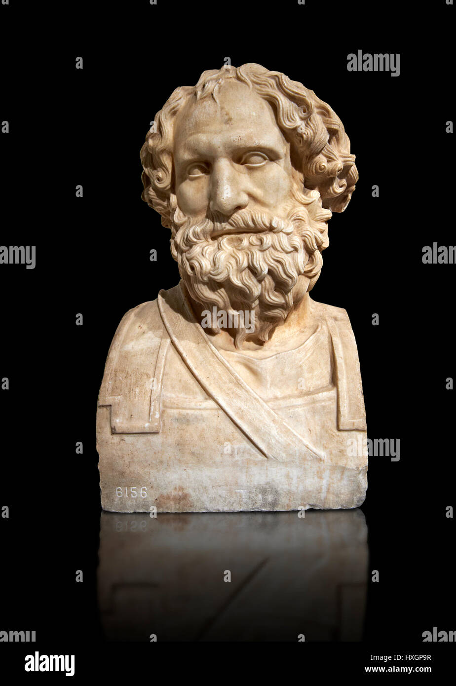 Villa of the papyri herculaneum statues hi-res stock photography and ...