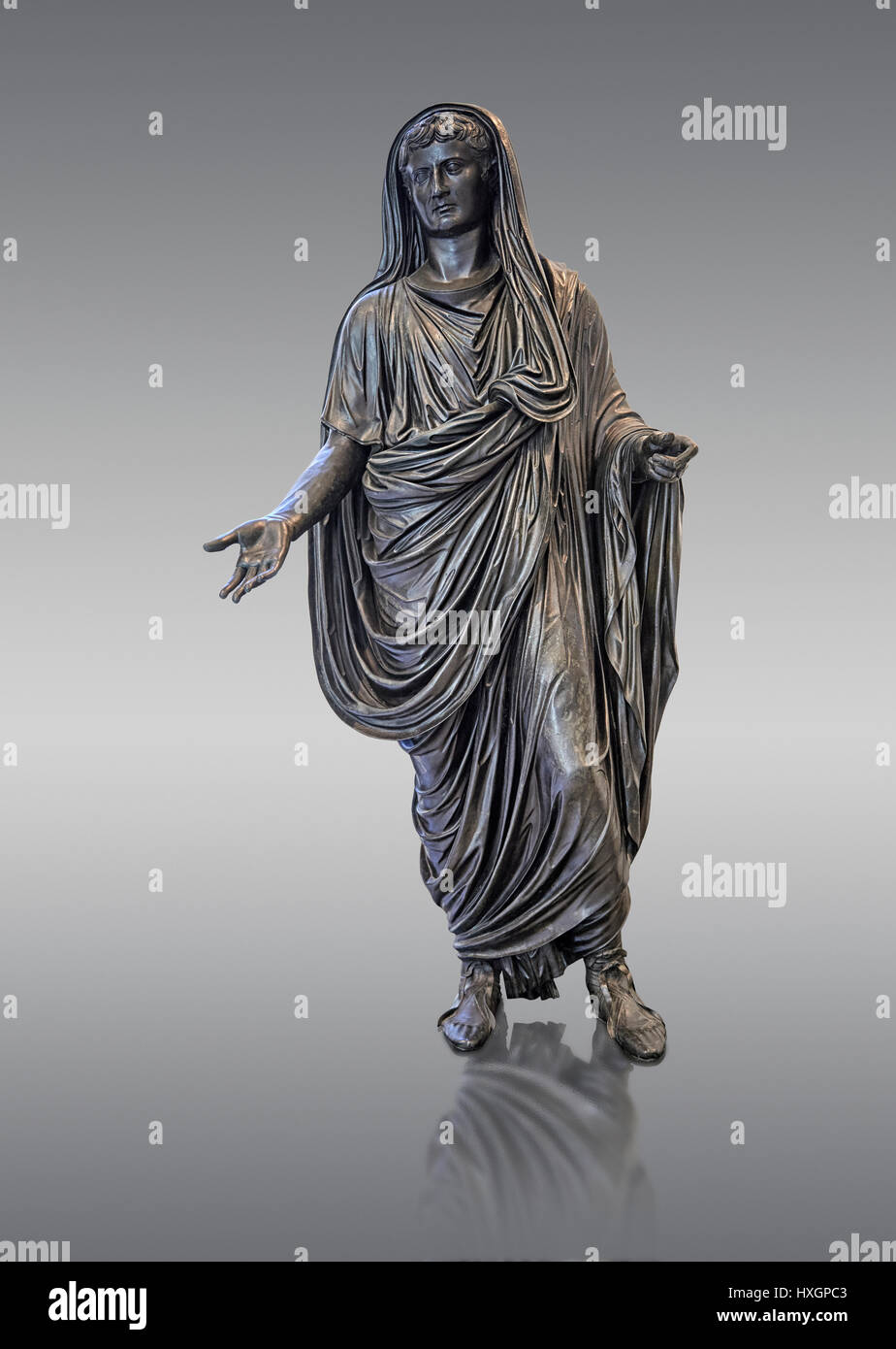 Augustus as pontifex maximus hi-res stock photography and images - Alamy