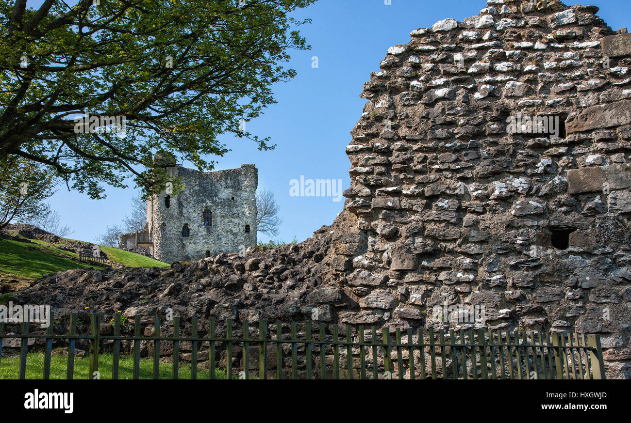 Peveril Castle above the town of Castleton in the Derbyshire Peak ...