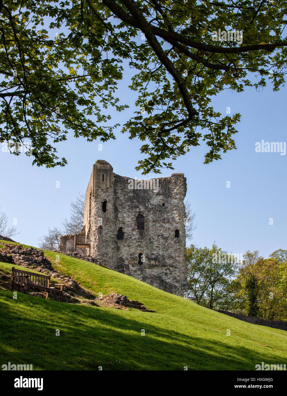 Castleton and peveril castle hi-res stock photography and images - Alamy