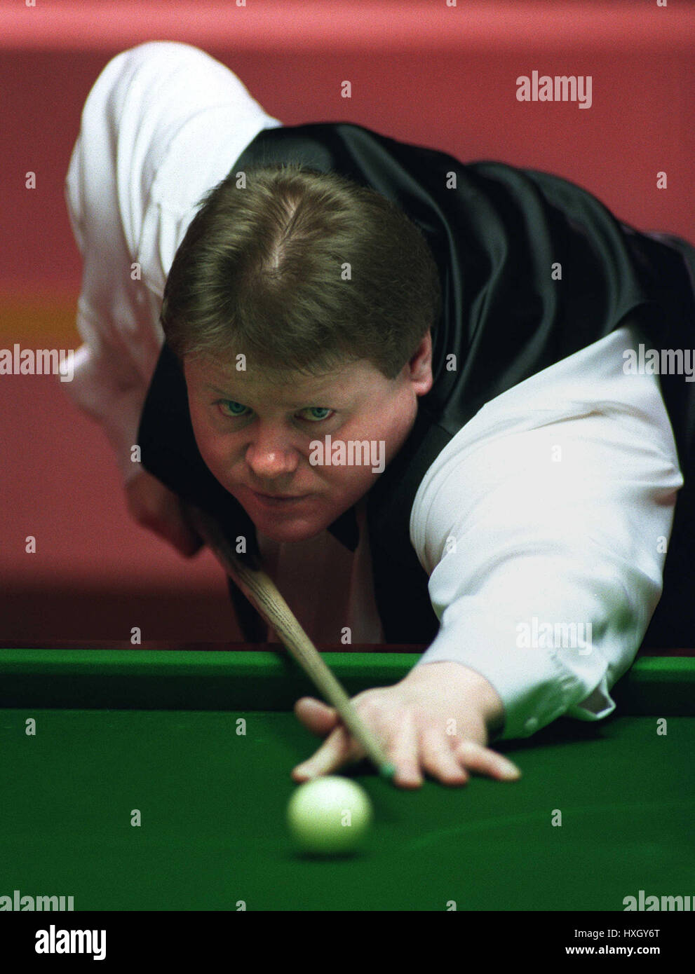 LES DODD ENGLAND 19 April 1994 Stock Photo - Alamy