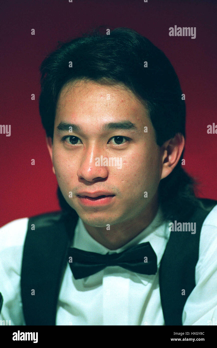 JAMES WATTANA EMBASSY WORLD CHAMPIONSHIPS 21 April 1992 Stock Photo - Alamy