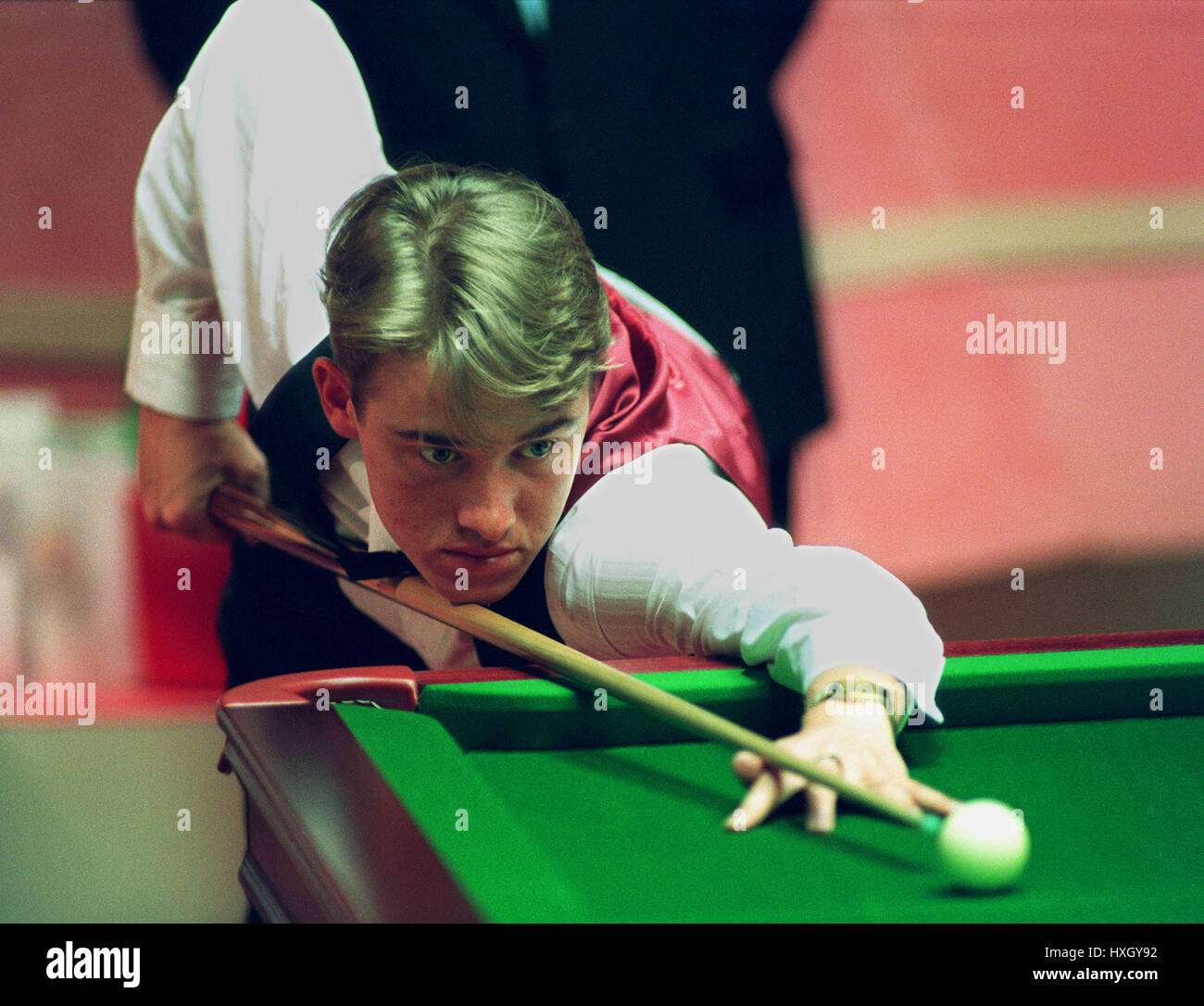 STEPHEN HENDRY SCOTLAND 19 April 1992 Stock Photo - Alamy