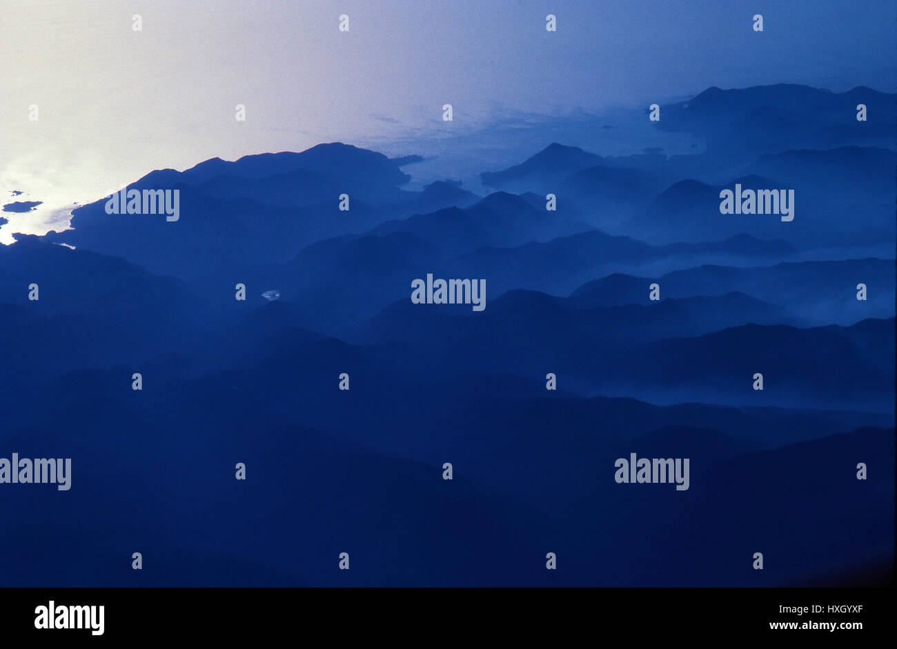 Canada mountains coast aerial hi-res stock photography and images - Alamy