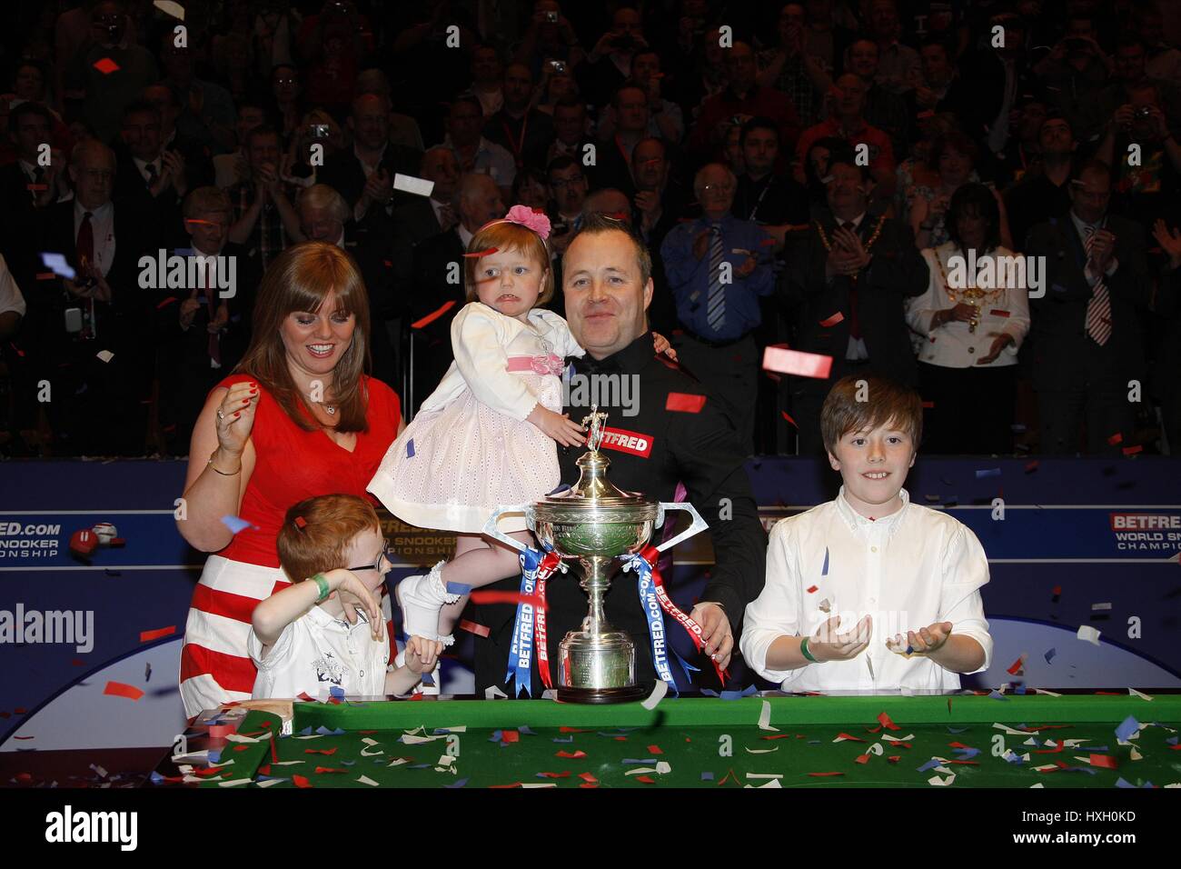 JOHN HIGGINS WIFE CHILDREN WORLD SNOOKER CHAMPION WORLD SNOOKER ...