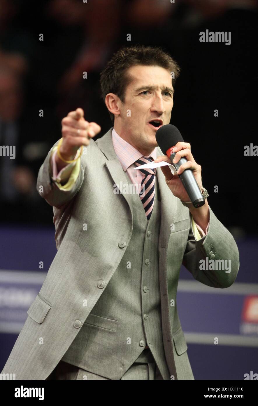 MASTER OF CEREMONIES/ANNOUNCER MICROPHONE MASTER OF CEREMONIES ...