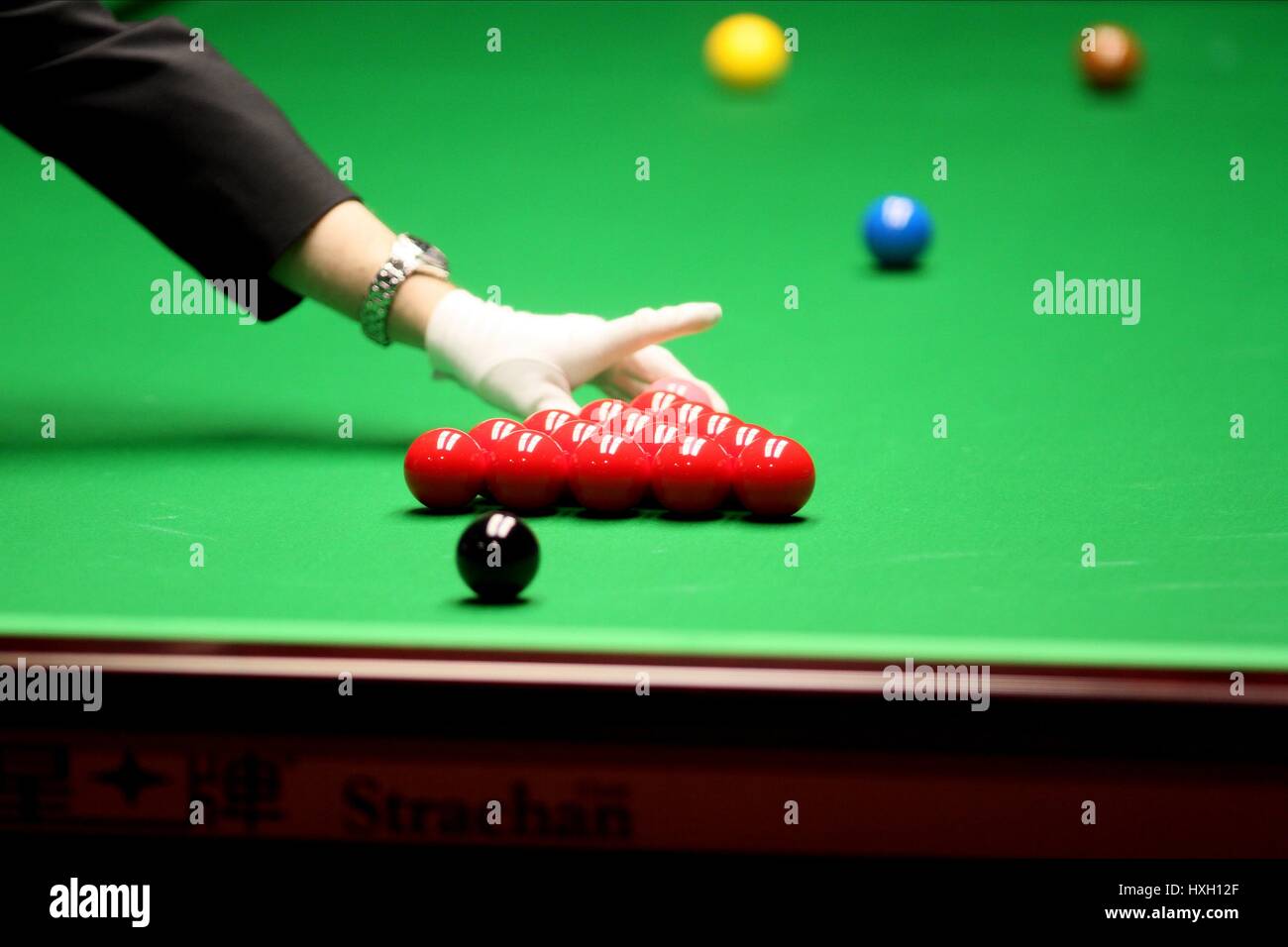 REFEREE BALLS WORLD SNOOKER CHAMPIONSHIP WORLD SNOOKER CHAMPIONSHIP THE ...