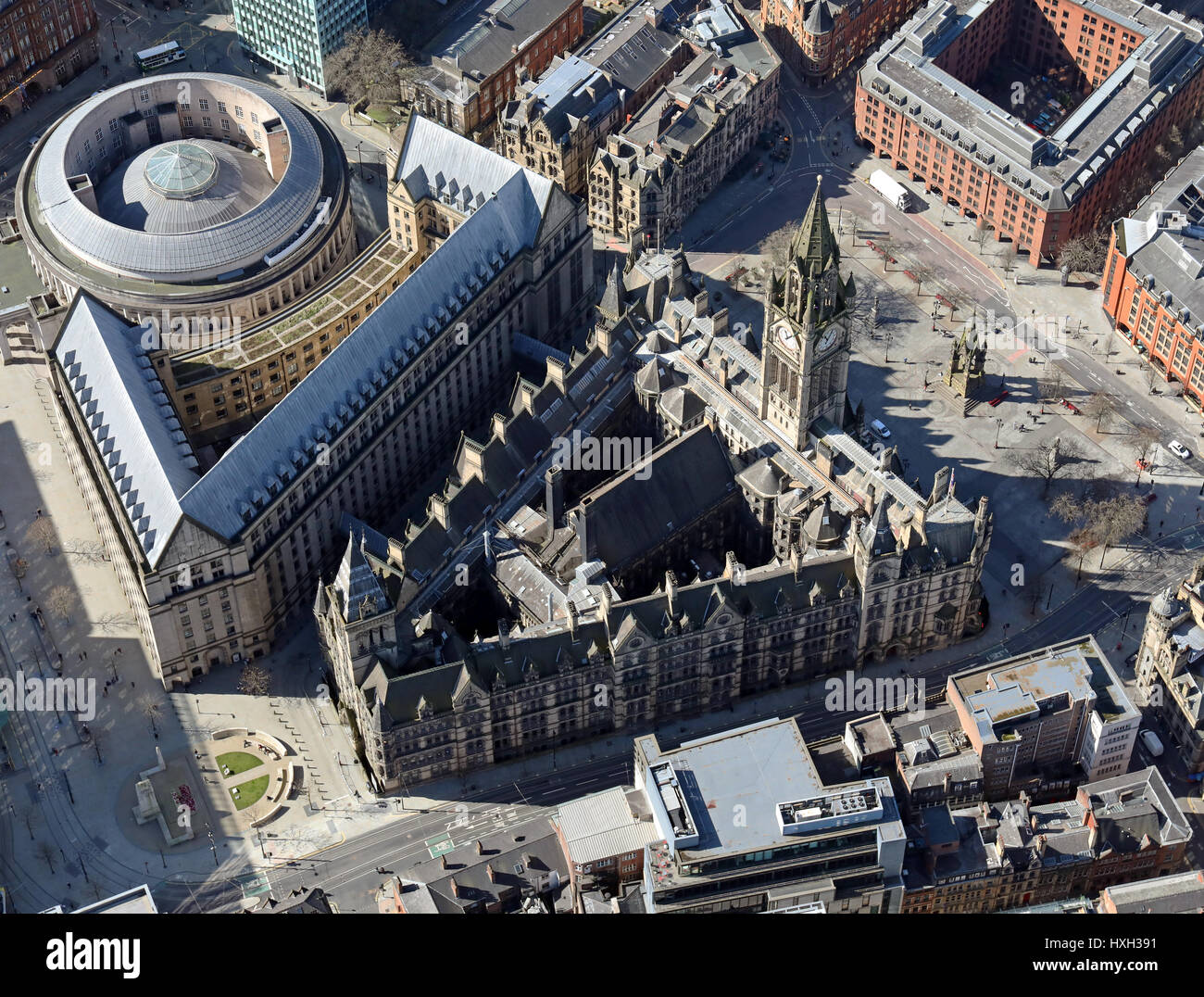 Victorian town hall architecture hi-res stock photography and images ...