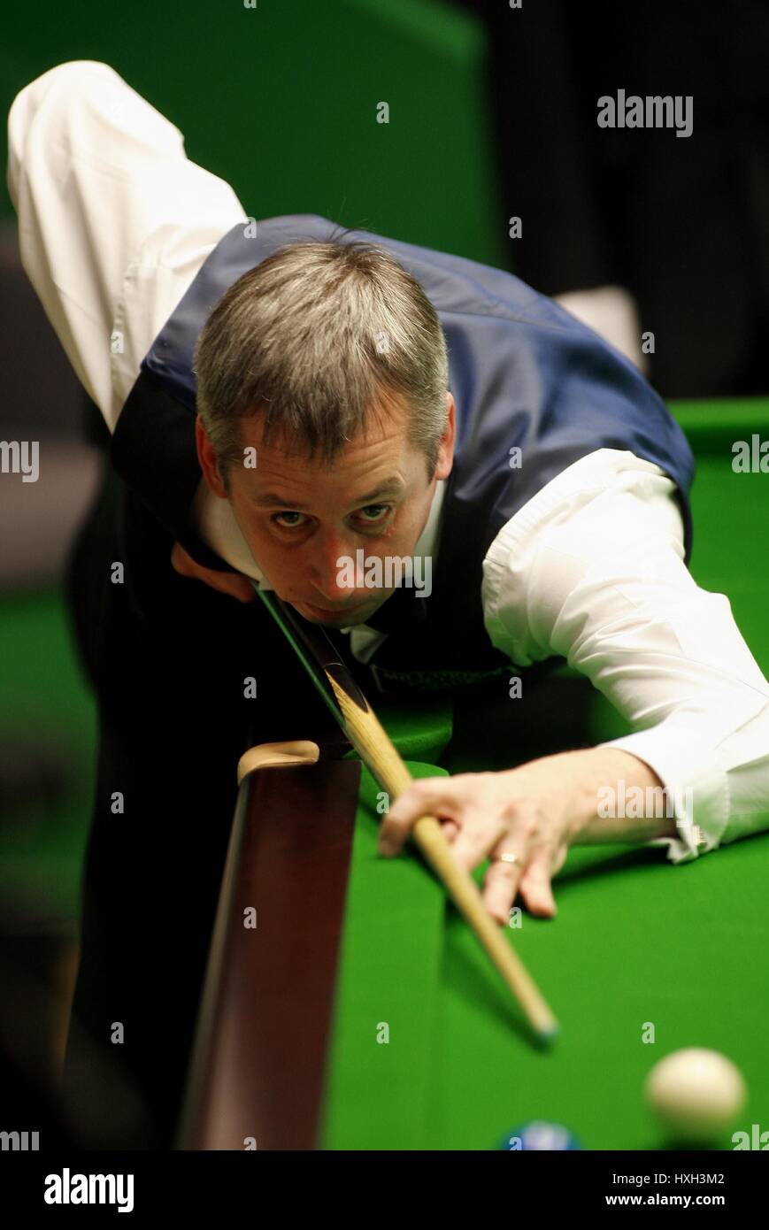 Nigel bond snooker hi-res stock photography and images - Alamy