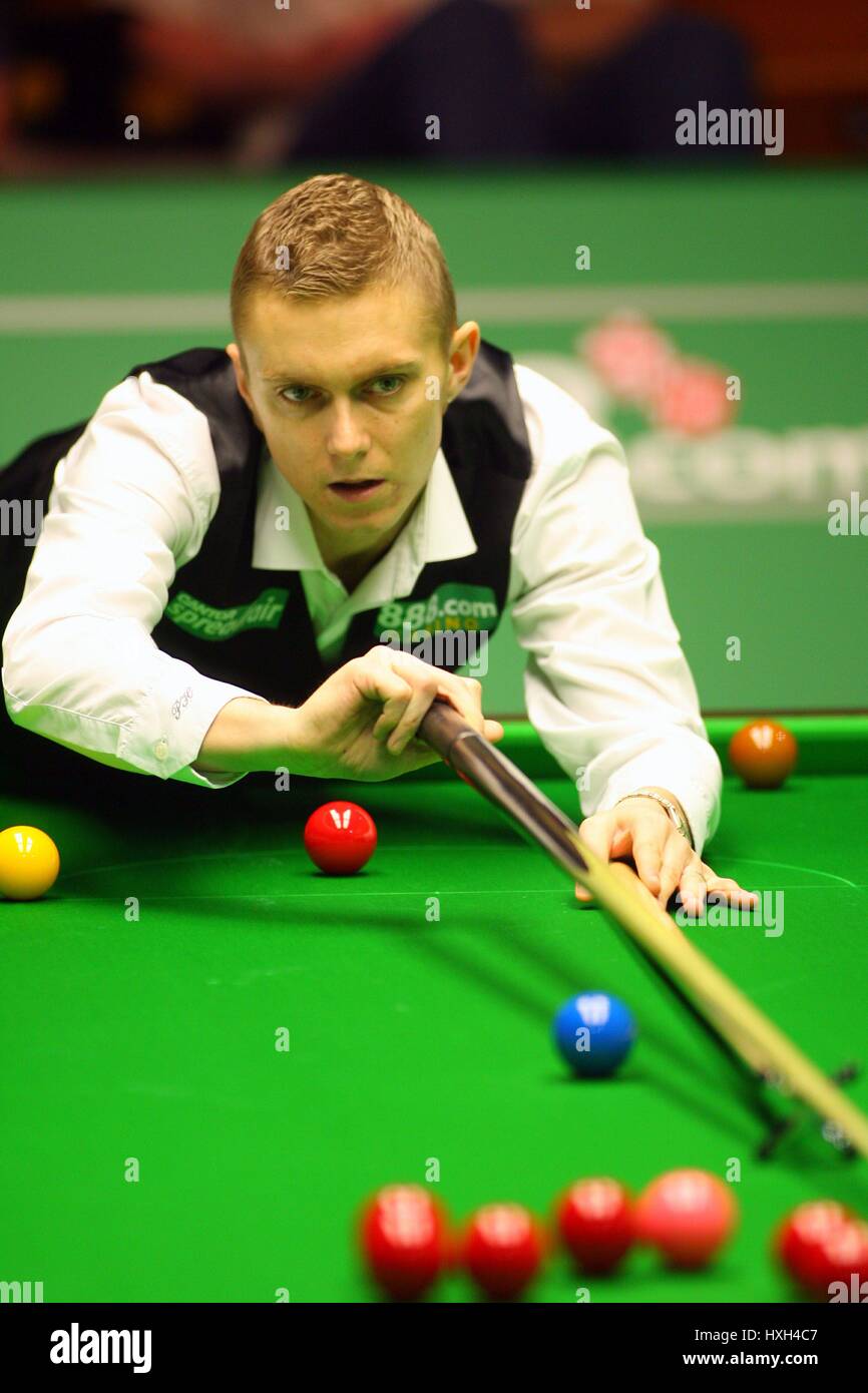 PAUL HUNTER WORLD SNOOKER CHAMPIONSHIPS CRUCIBLE THEATRE SHEFFIELD ...