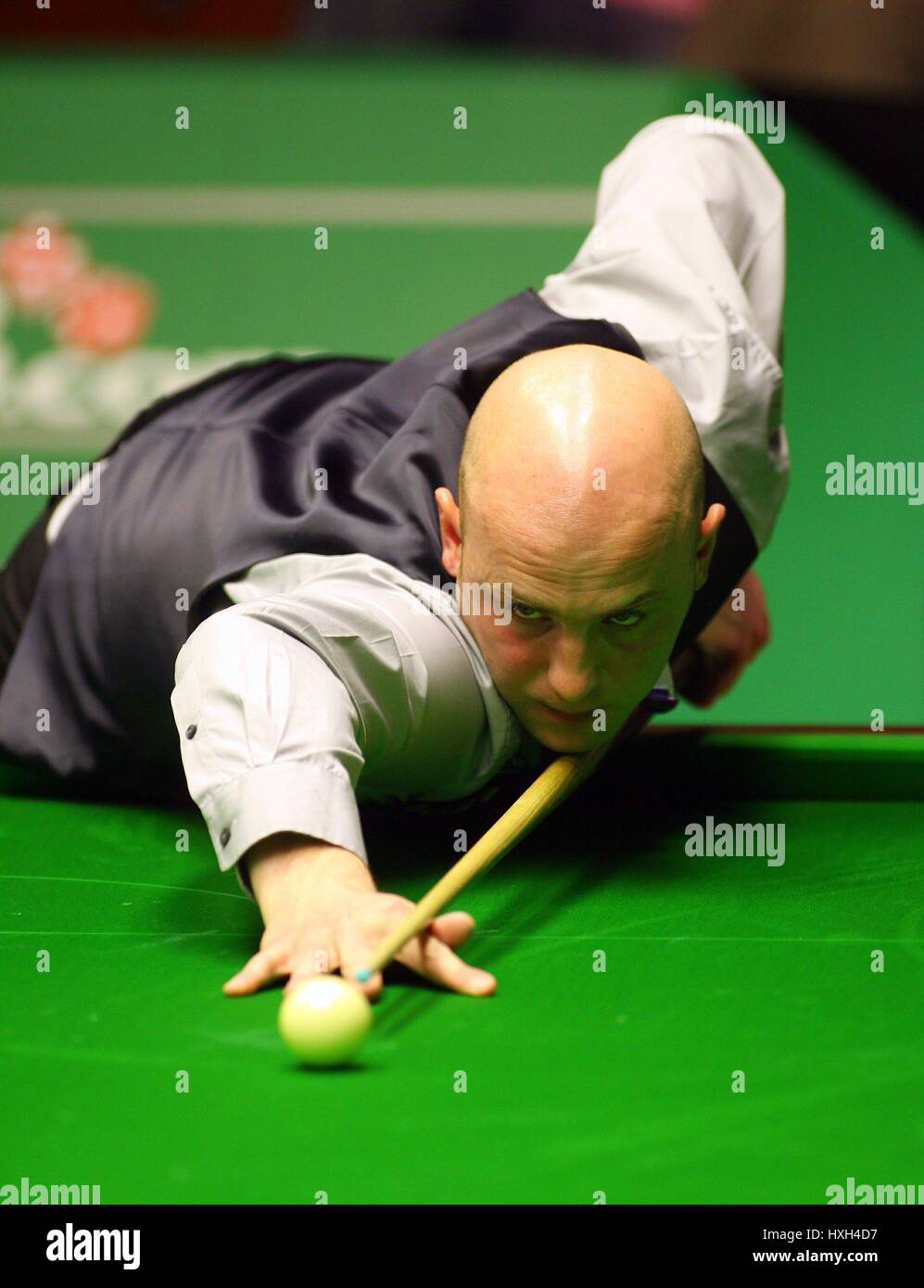 MARK KING WORLD SNOOKER CHAMPIONSHIPS CRUCIBLE THEATRE SHEFFIELD ...