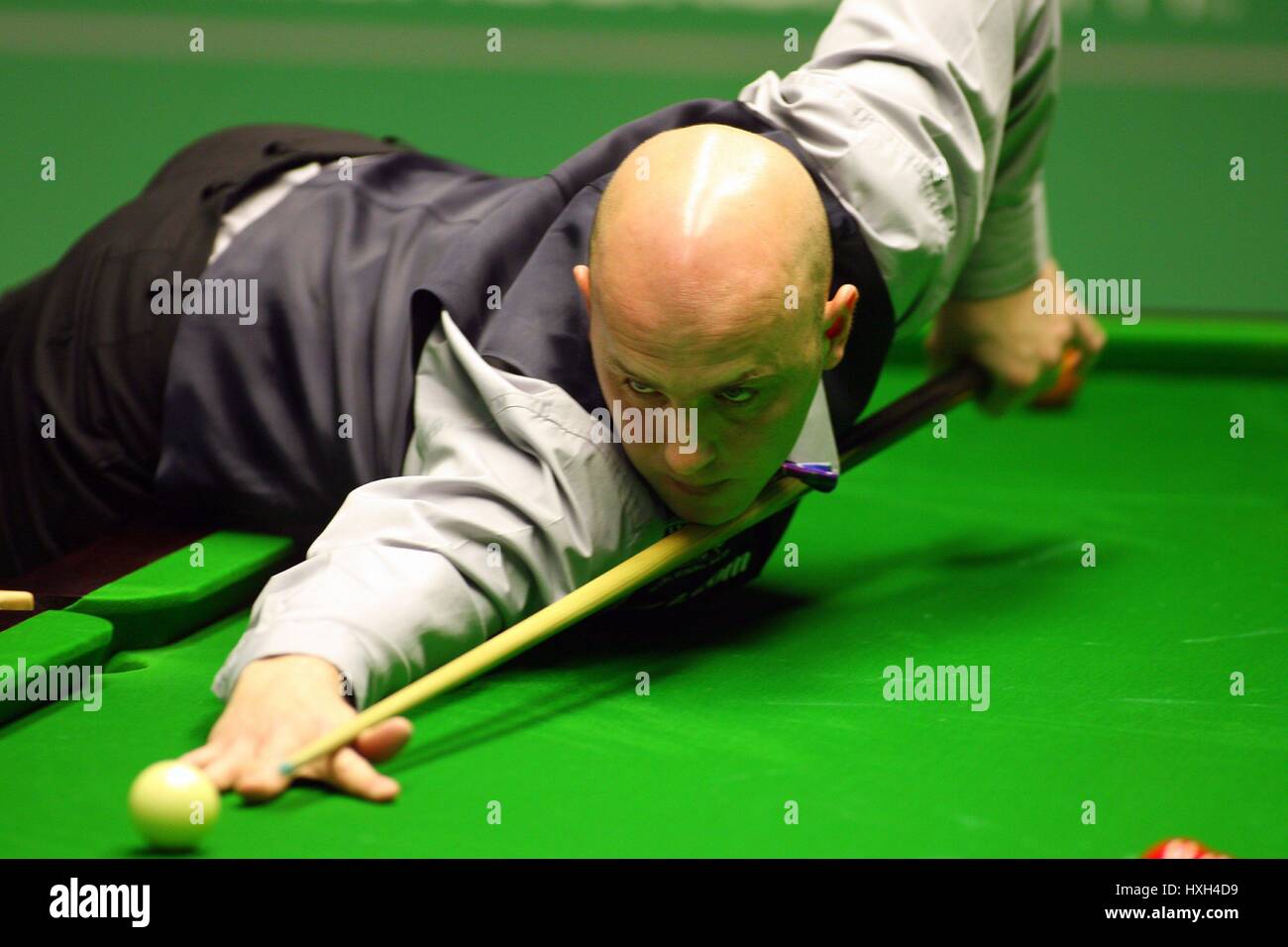 MARK KING WORLD SNOOKER CHAMPIONSHIPS CRUCIBLE THEATRE SHEFFIELD ...