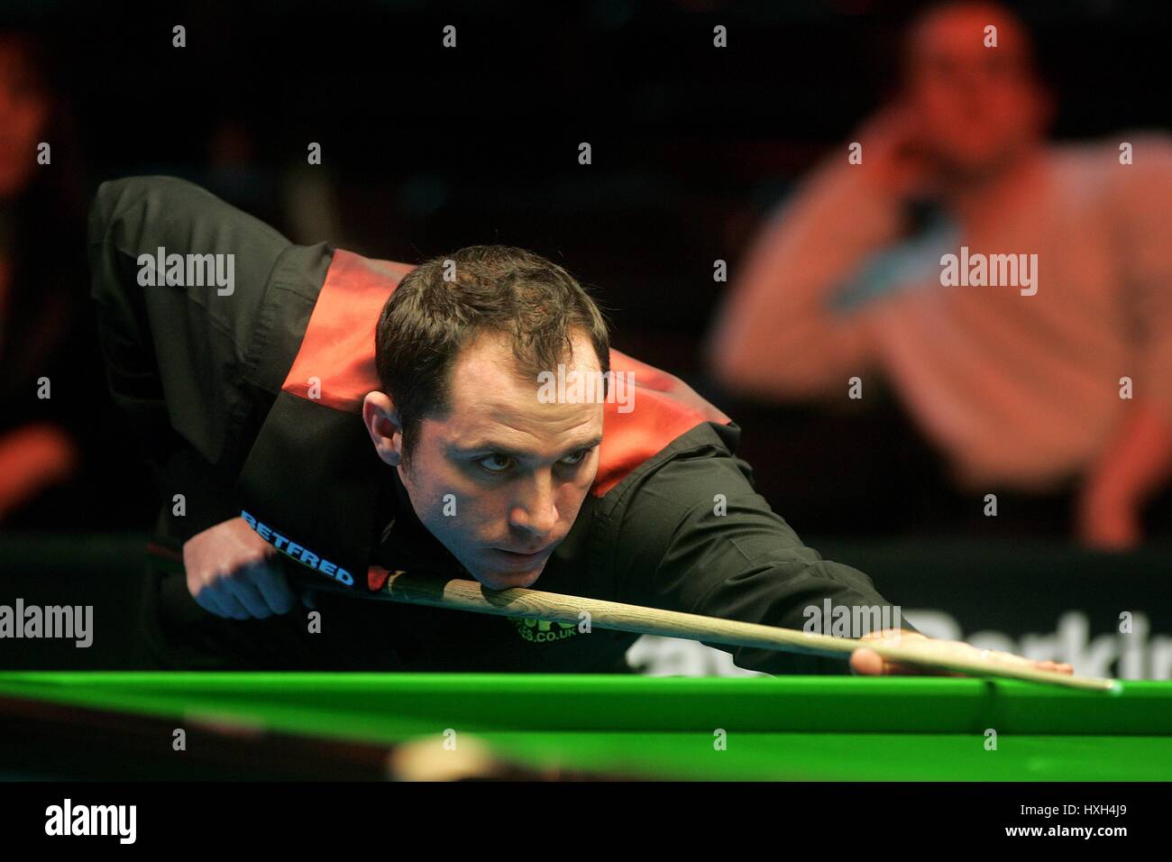 Joe perry snooker hi-res stock photography and images - Alamy