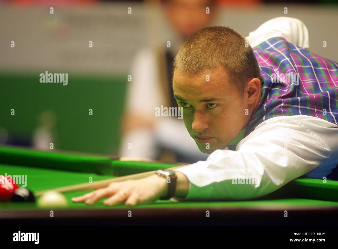 STEPHEN HENDRY SCOTLAND THE BARBICAN CENTRE YORK 11 December 2005 Stock ...