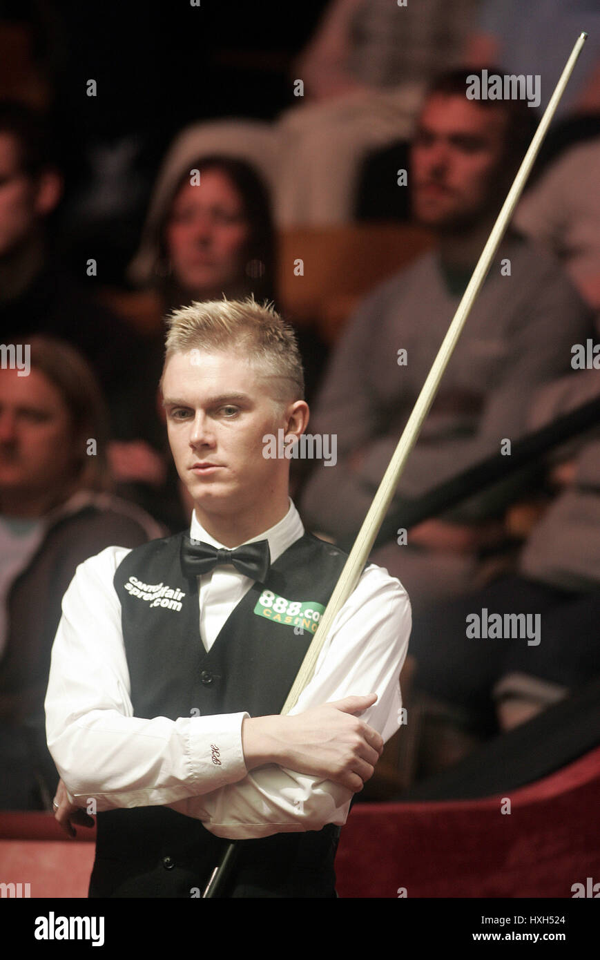 Paul hunter world snooker championships hi-res stock photography and images - Alamy