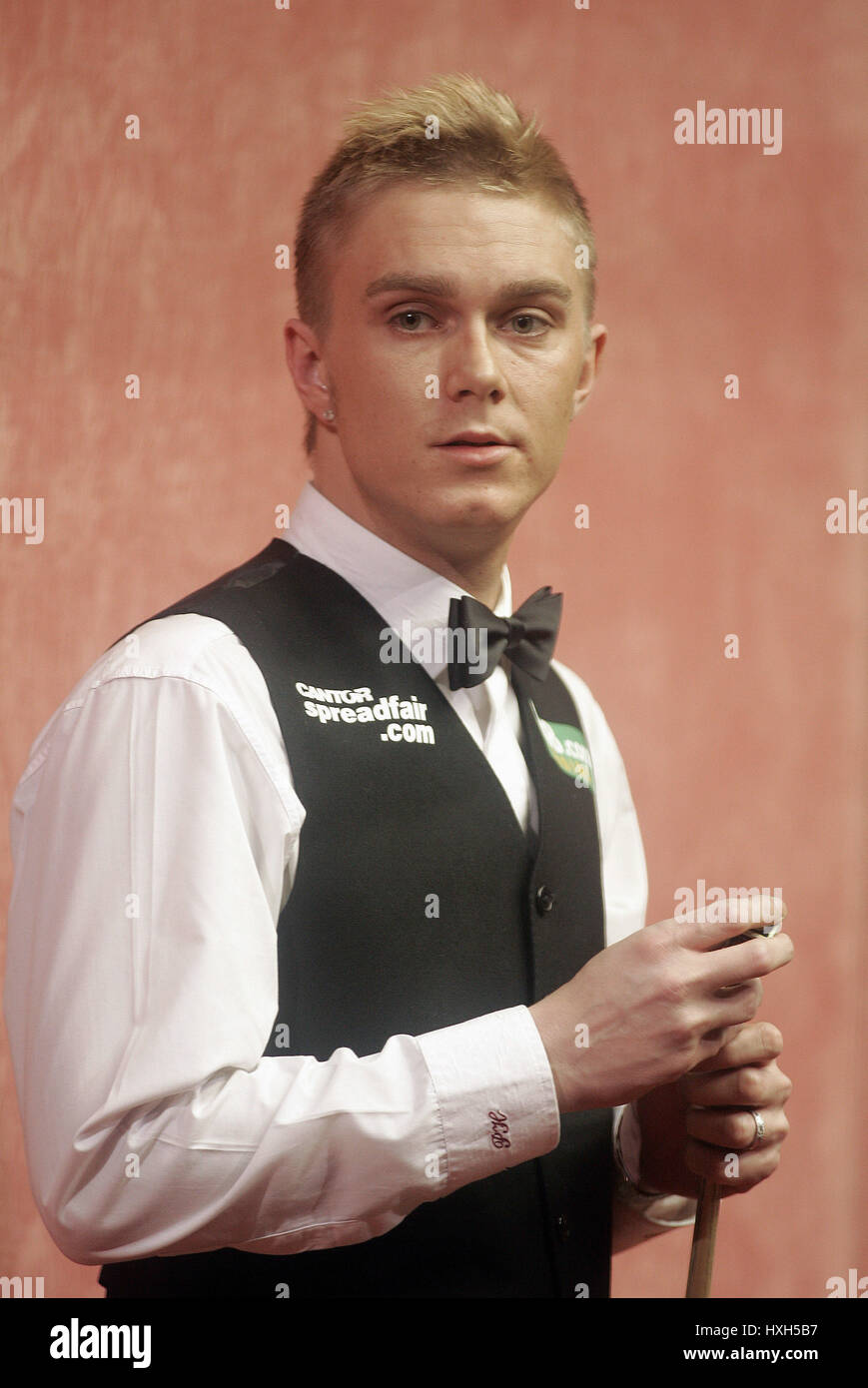 Paul hunter world snooker championships hi-res stock photography and images - Alamy