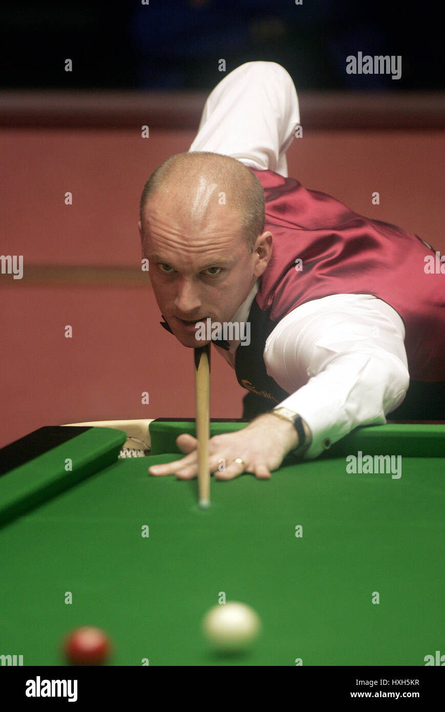 Peter ebdon table hi-res stock photography and images - Alamy