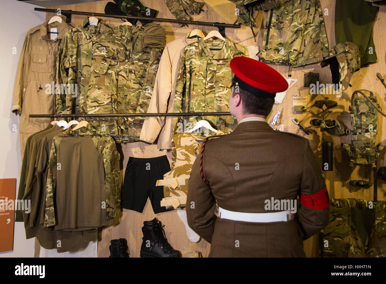 Soldiers kit bag hi-res stock photography and images - Alamy