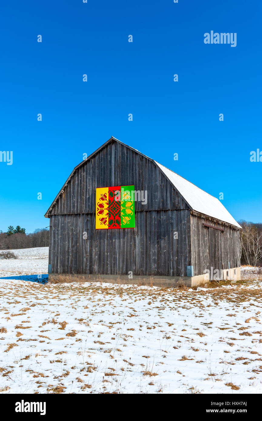 Barn art installation on the Barn Quilt Trail in Mason County Michigan ...