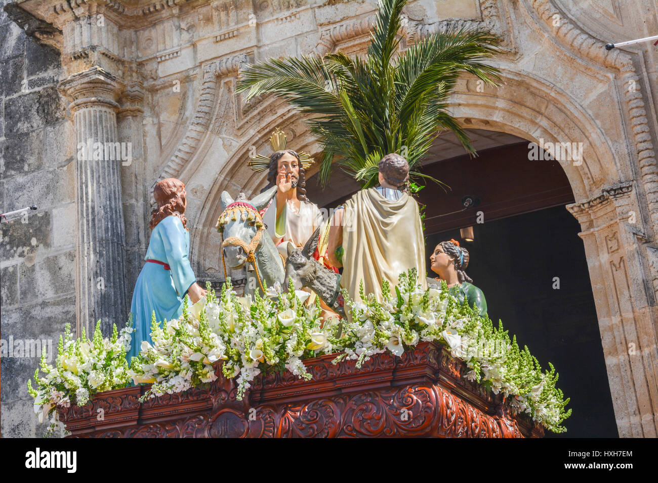 Entry of jesus into jerusalem hi-res stock photography and images - Alamy