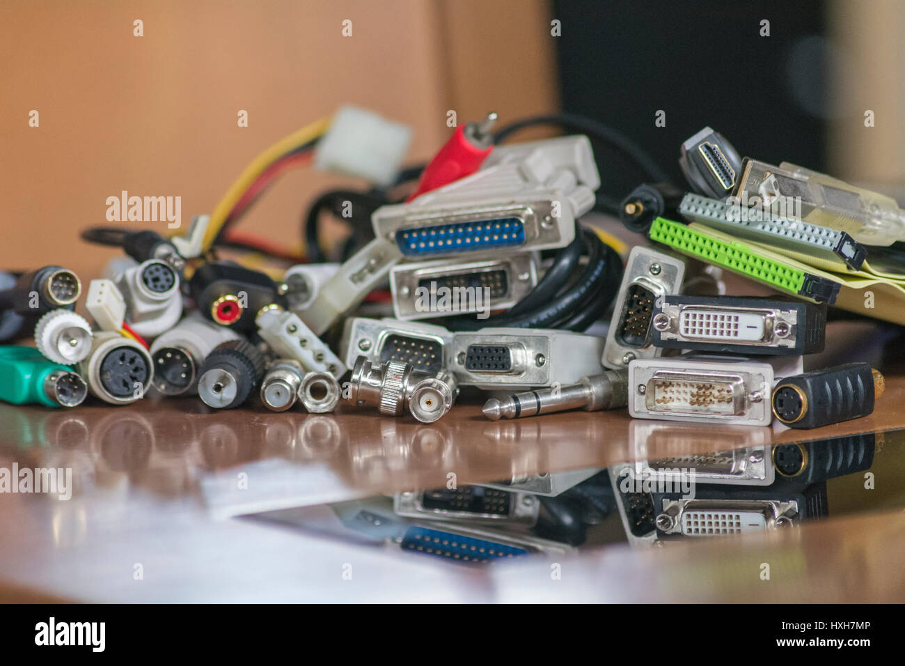 Multiple connectors hi-res stock photography and images - Alamy