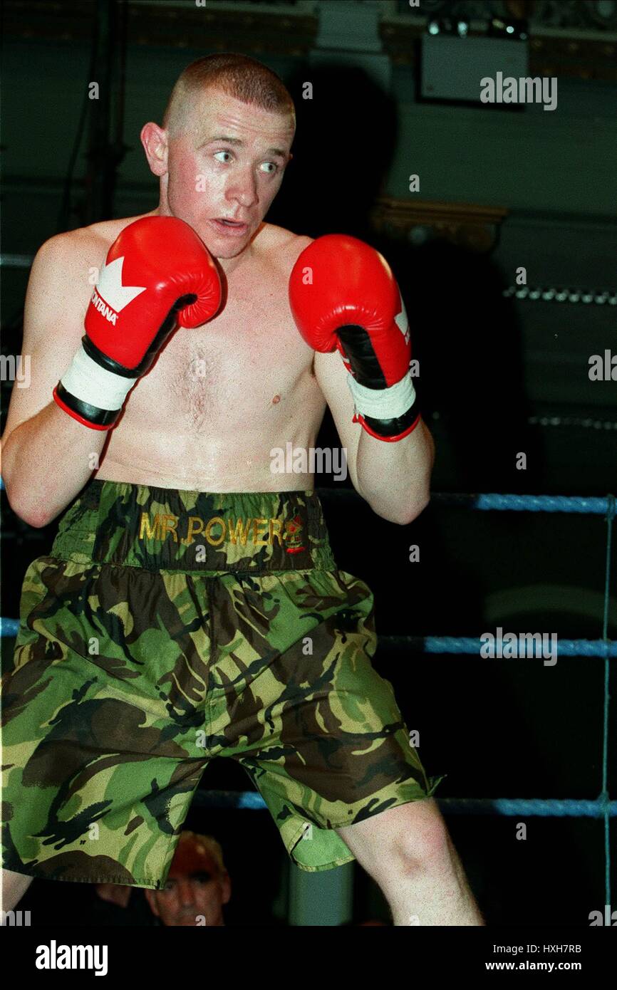 PAUL INGLE FEATHERWEIGHT BOXER 30 August 1998 Stock Photo - Alamy