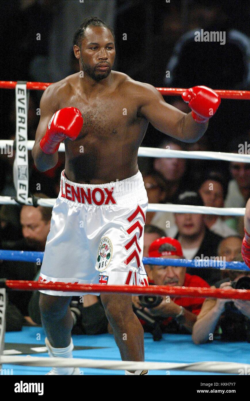 Lennox lewis hi-res stock photography and images - Alamy