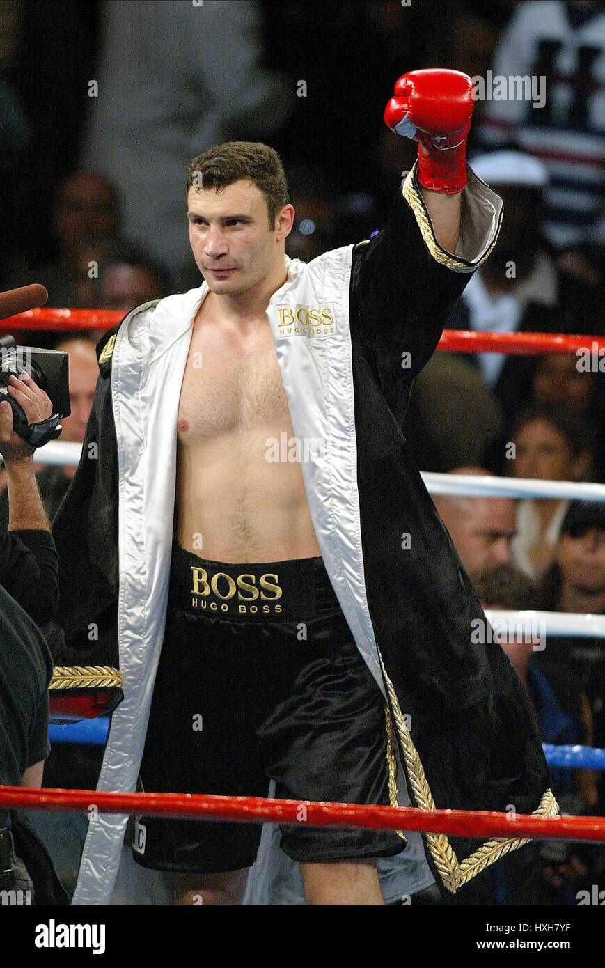 VITALI KLITSCHKO BOXER STAPLES CENTRE LOS ANGELES USA 21 June 2003 ...