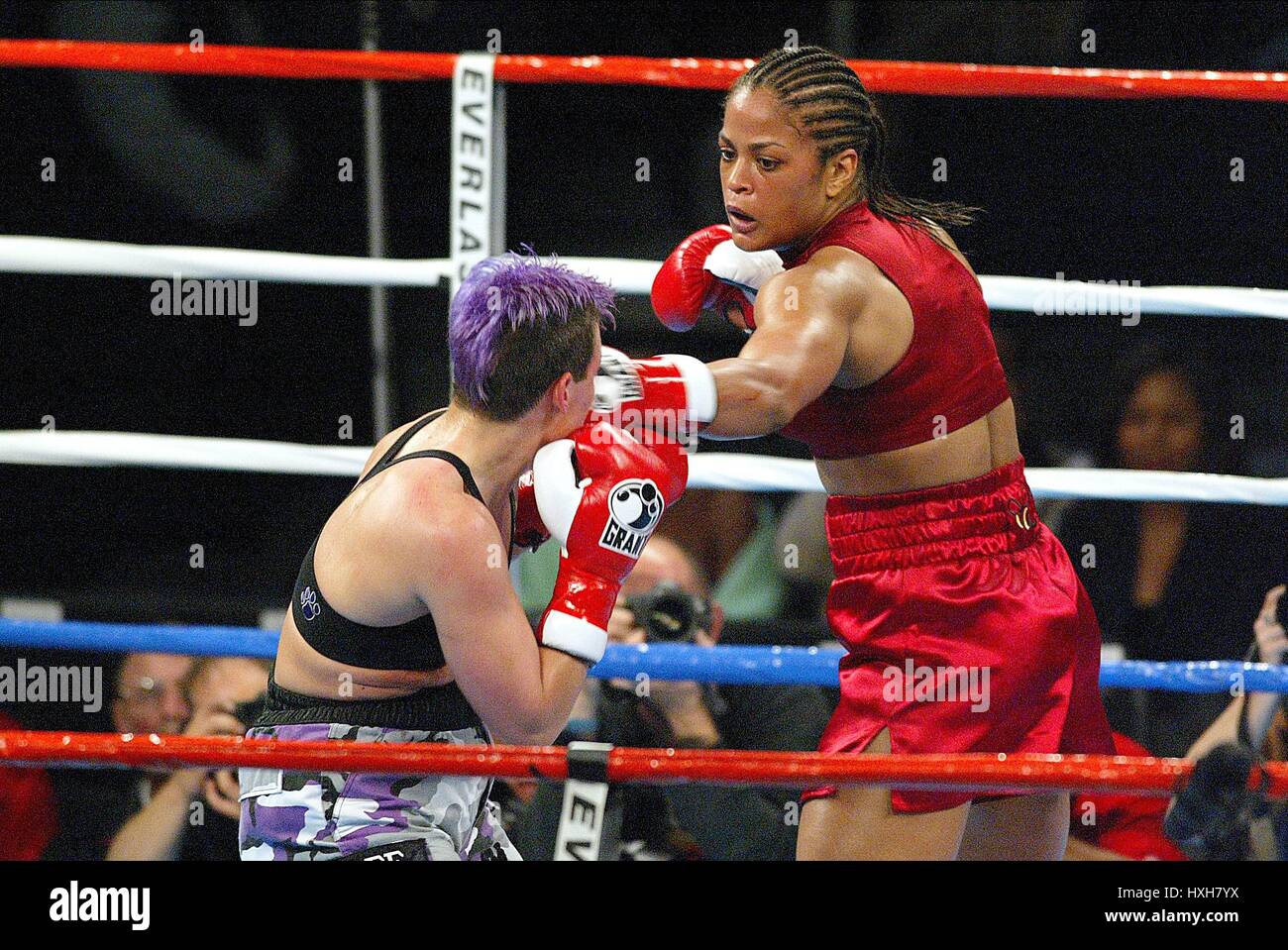 Valerie june hi-res stock photography and images - Alamy