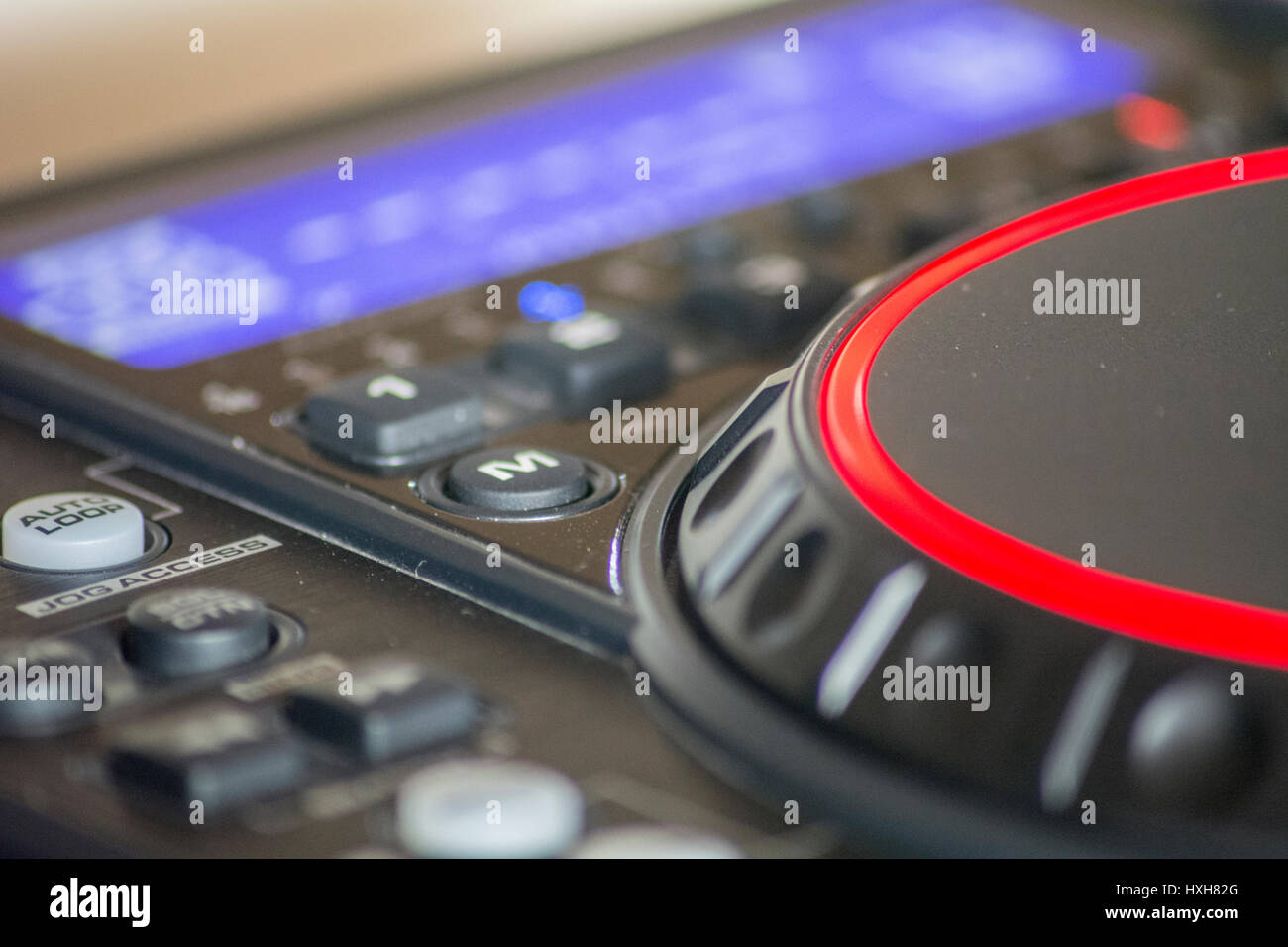 Noise controls hi-res stock photography and images - Alamy