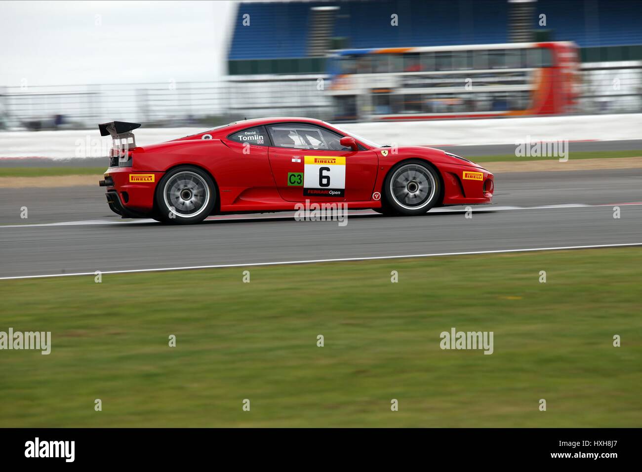 DAVID TOMLIN FERRARI 430 CAR SILVERSTONE TRACK SILVERSTONE RACE TRACK ...