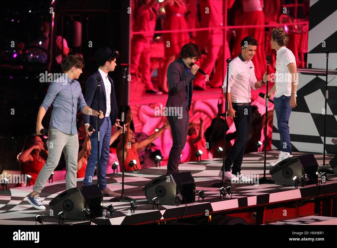 ONE DIRECTION ONE DIRECTION ONE DIRECTION STRATFORD LONDON ENGLAND 12 ...