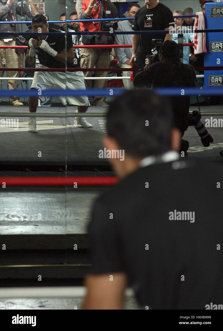 AMIR KHAN BOXER HOLLYWOOD LOS ANGELES CALIFORNIA USA 30 November 2010 ...