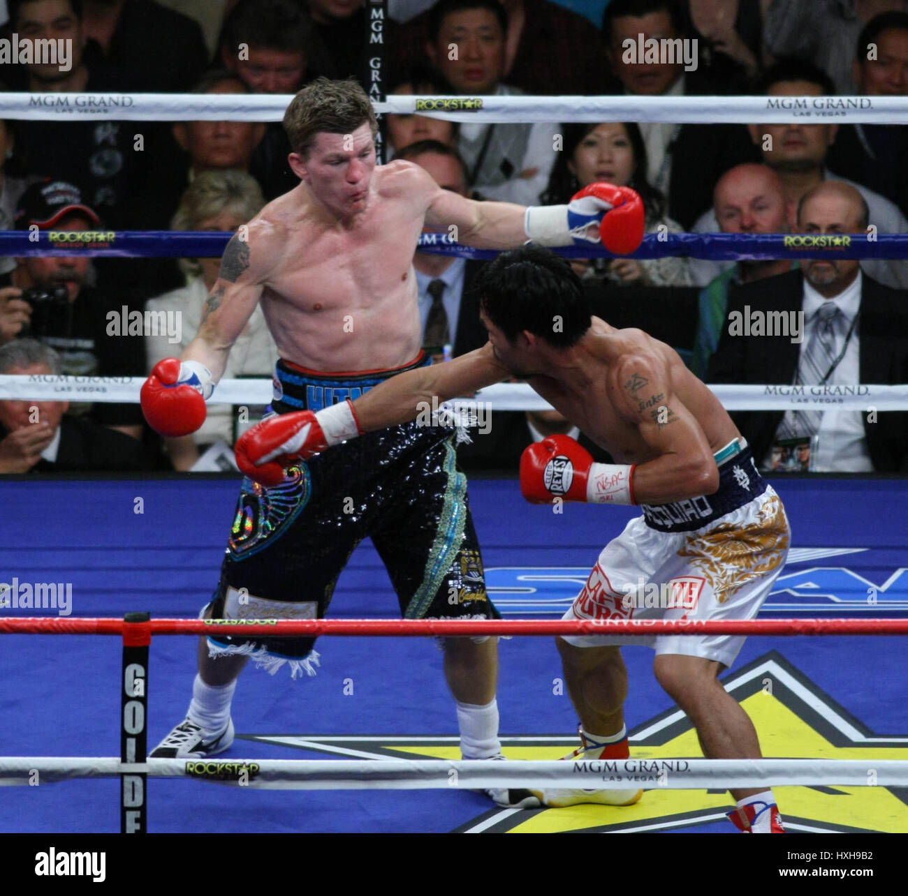 Manny pacquiao hatton hi-res stock photography and images - Alamy
