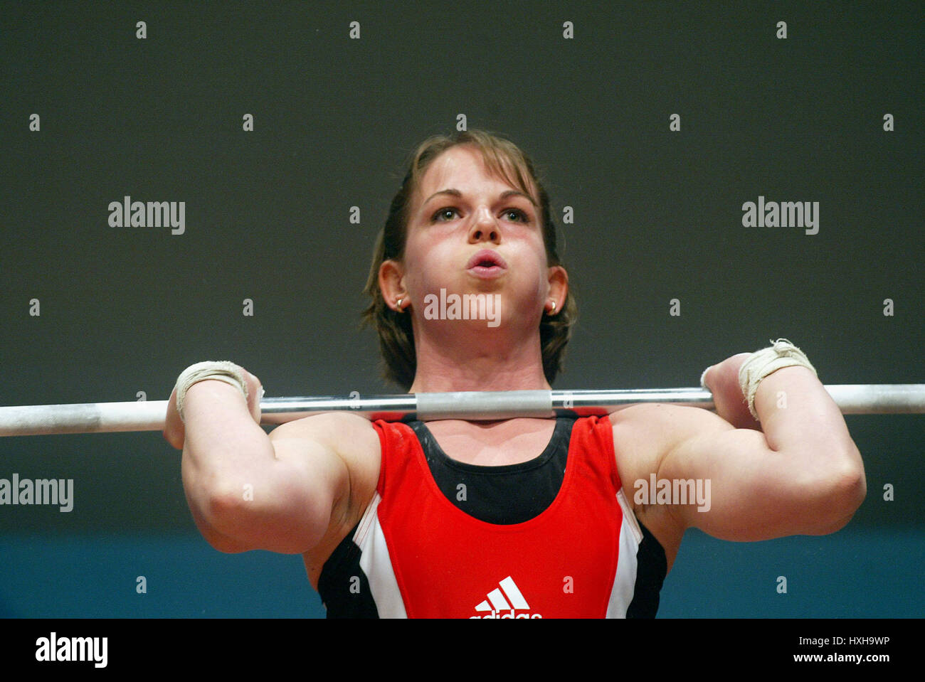KATE HOWARD WALES WEIGHTLIFTING 30 July 2002 Stock Photo - Alamy