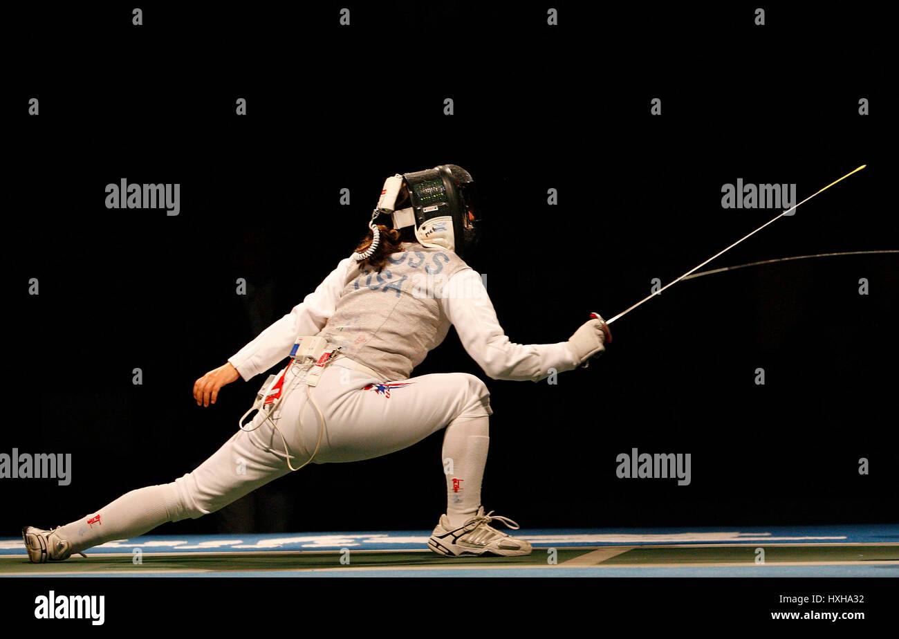 Womens fencing hi-res stock photography and images - Alamy