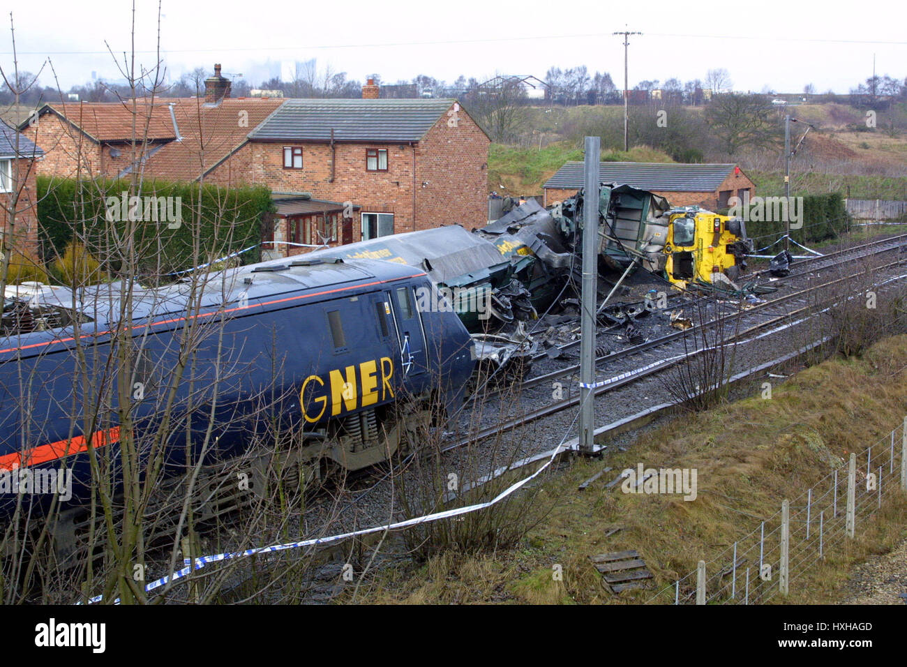 SCENE OF SELBY RAIL CRASH SELBY RAIL CRASH 28 February 2001 Stock Photo ...