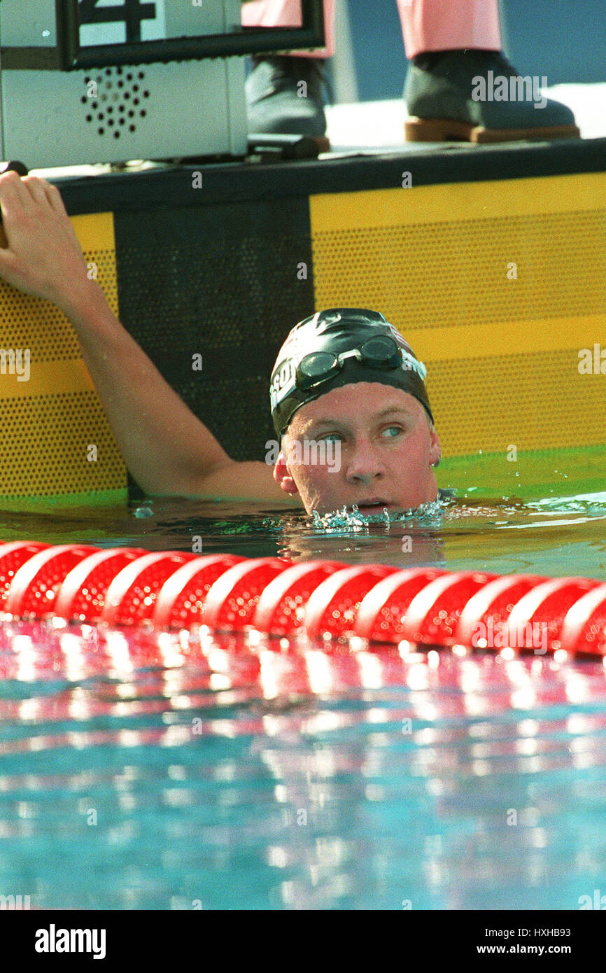 JENNIFER THOMPSON SWIMMER 29 July 1992 Stock Photo - Alamy
