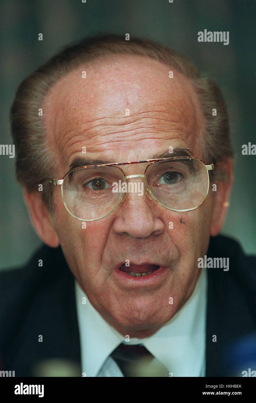 Mickey duff hi-res stock photography and images - Alamy