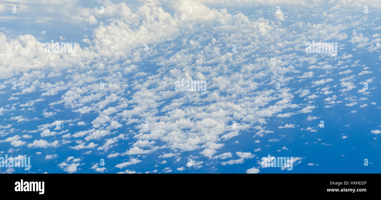 Above the cloud view hi-res stock photography and images - Alamy