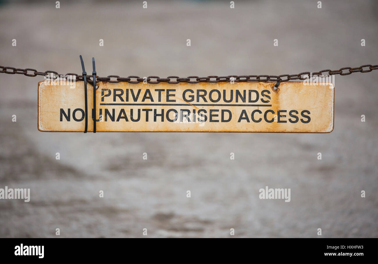 private grounds sign on chain Stock Photo - Alamy